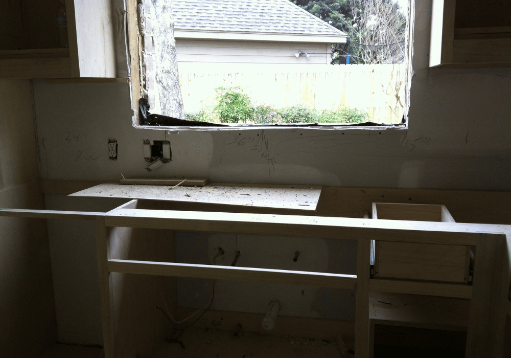When Should I Hire Junk Removal Services? | Diamond Disposal
